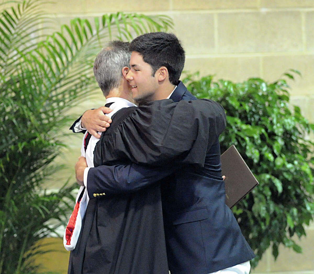 Brunswick grads told to travel, give back