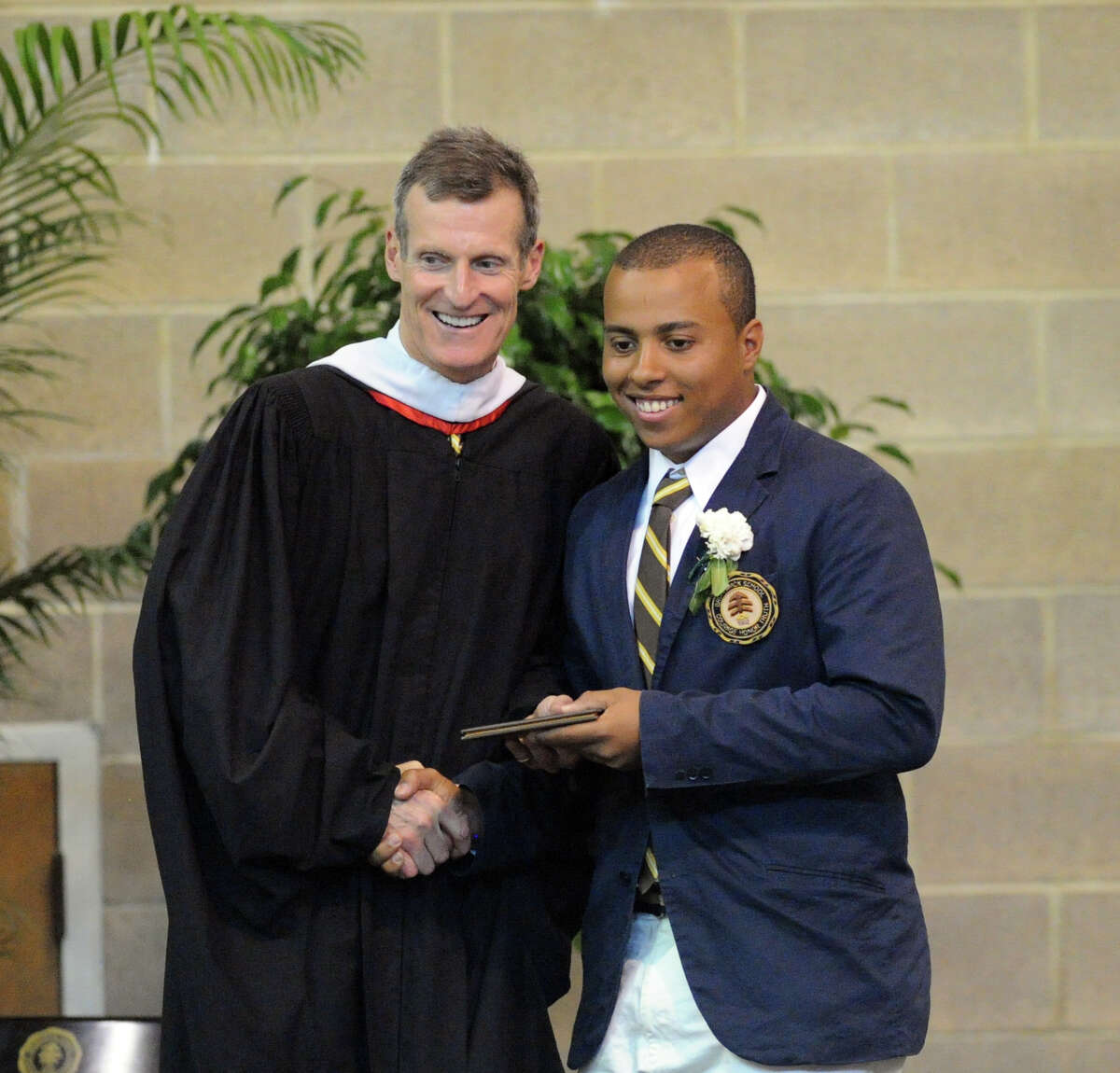 Brunswick grads told to travel, give back