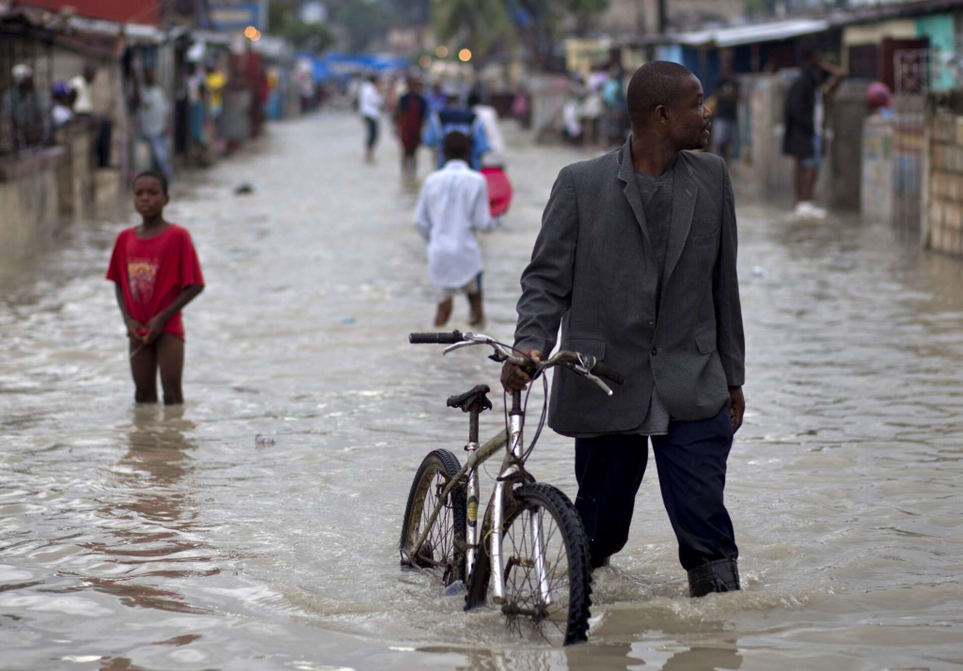 Storm watch: Category 4 Hurricane Fernanda, tropical disturbance