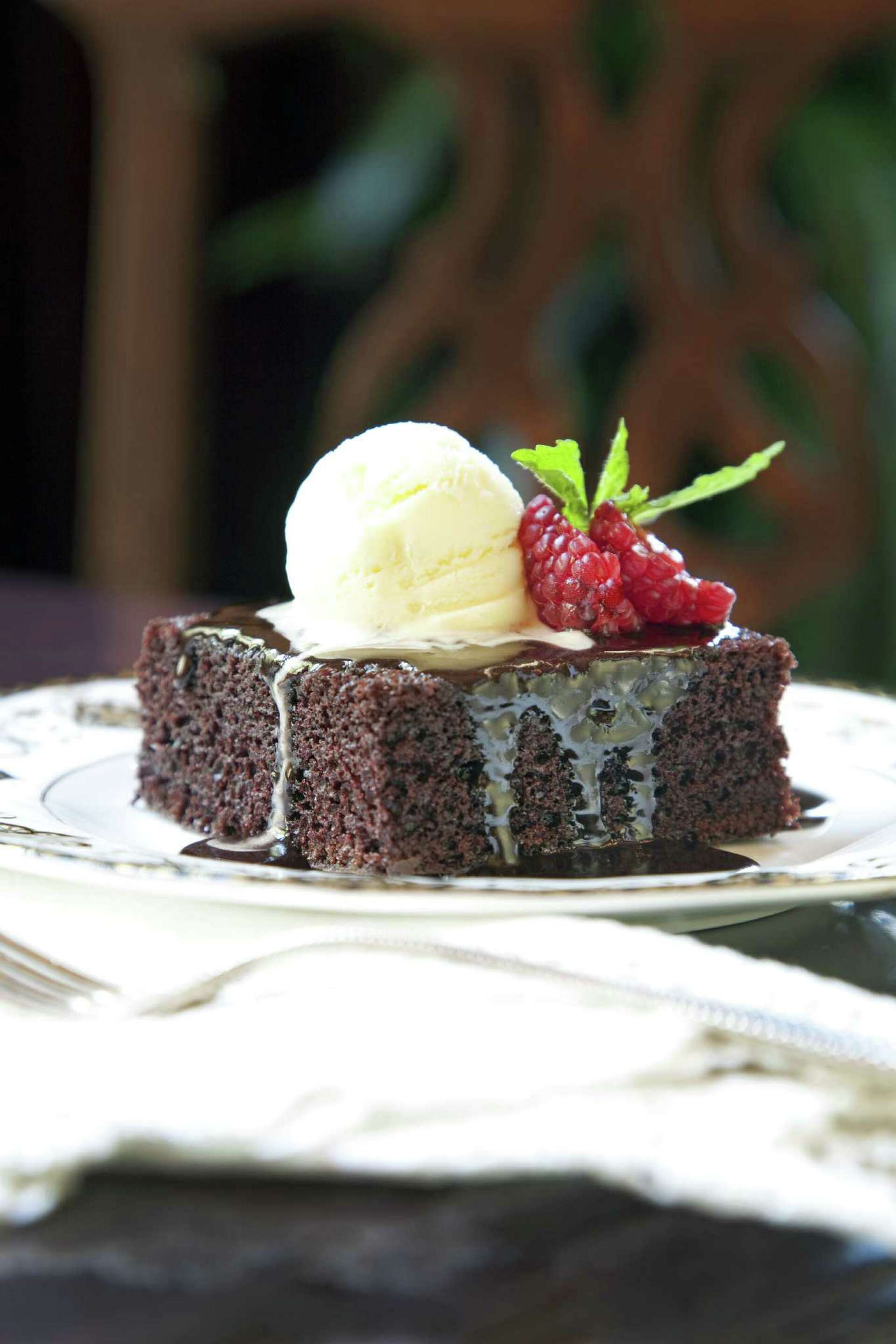 Recipe: 1886 Chocolate Cake