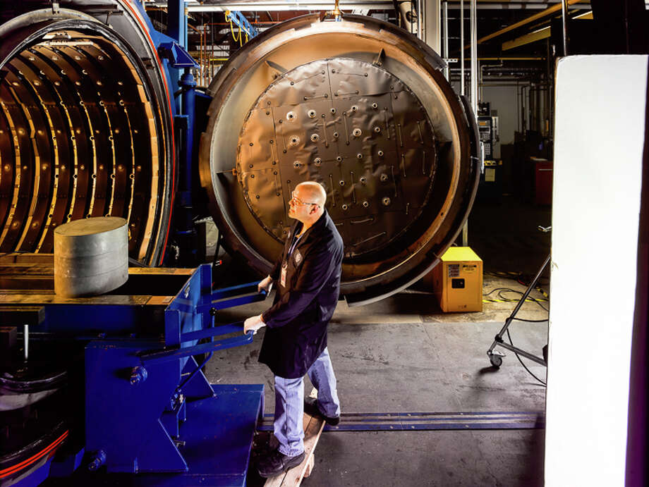 GE sees ceramics improving jet engine performance - Connecticut Post