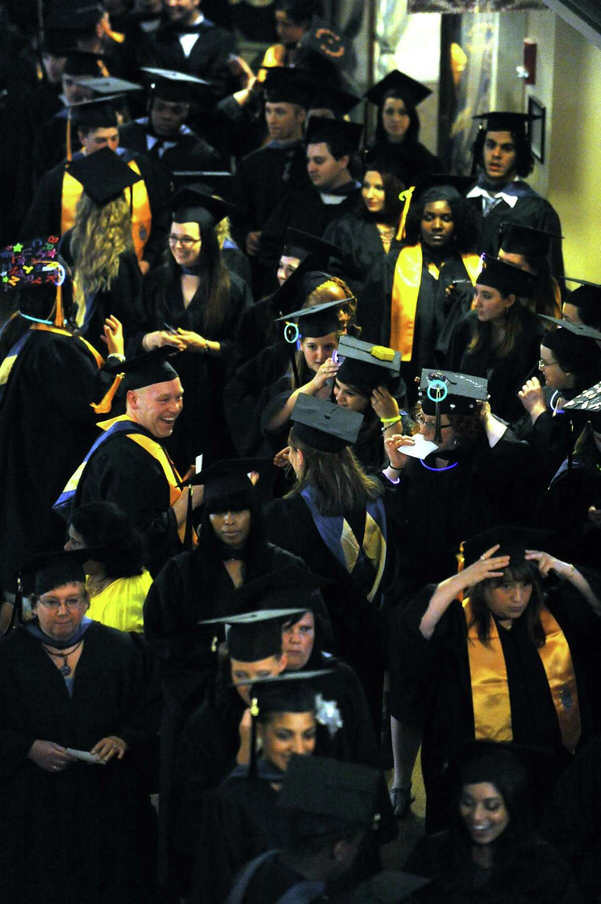 Community colleges produce few graduates