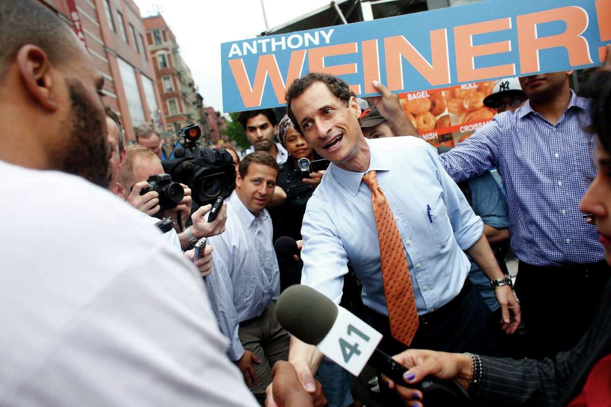 Weiner begins quest to be mayor of NYC