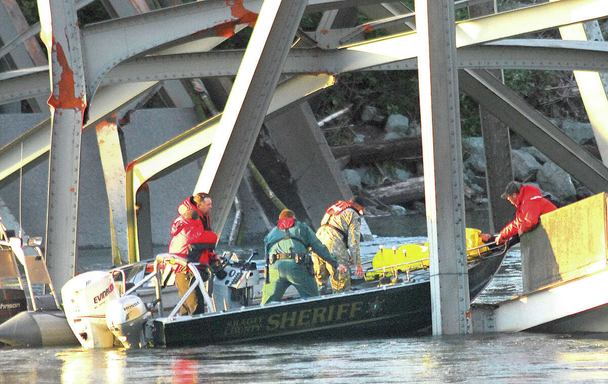 Bridge collapse prompts reflection