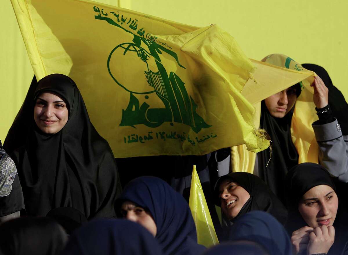 Hezbollah group vows to back Assad