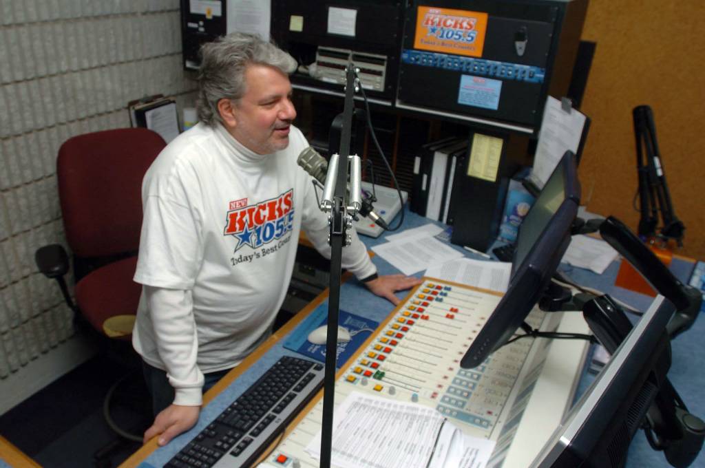 Local radio station switches to country music