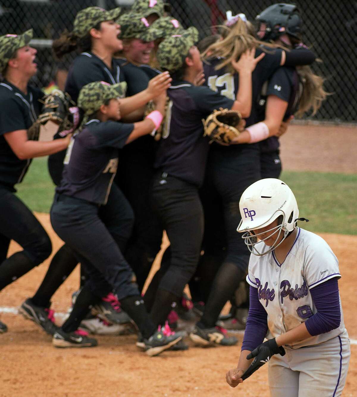 Softball: Foster Falcons fly to first state tournament berth
