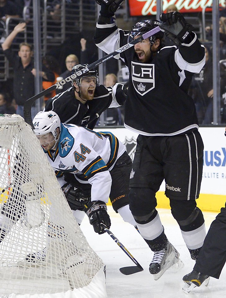Sharks fall 2-1 to Kings in Game 7