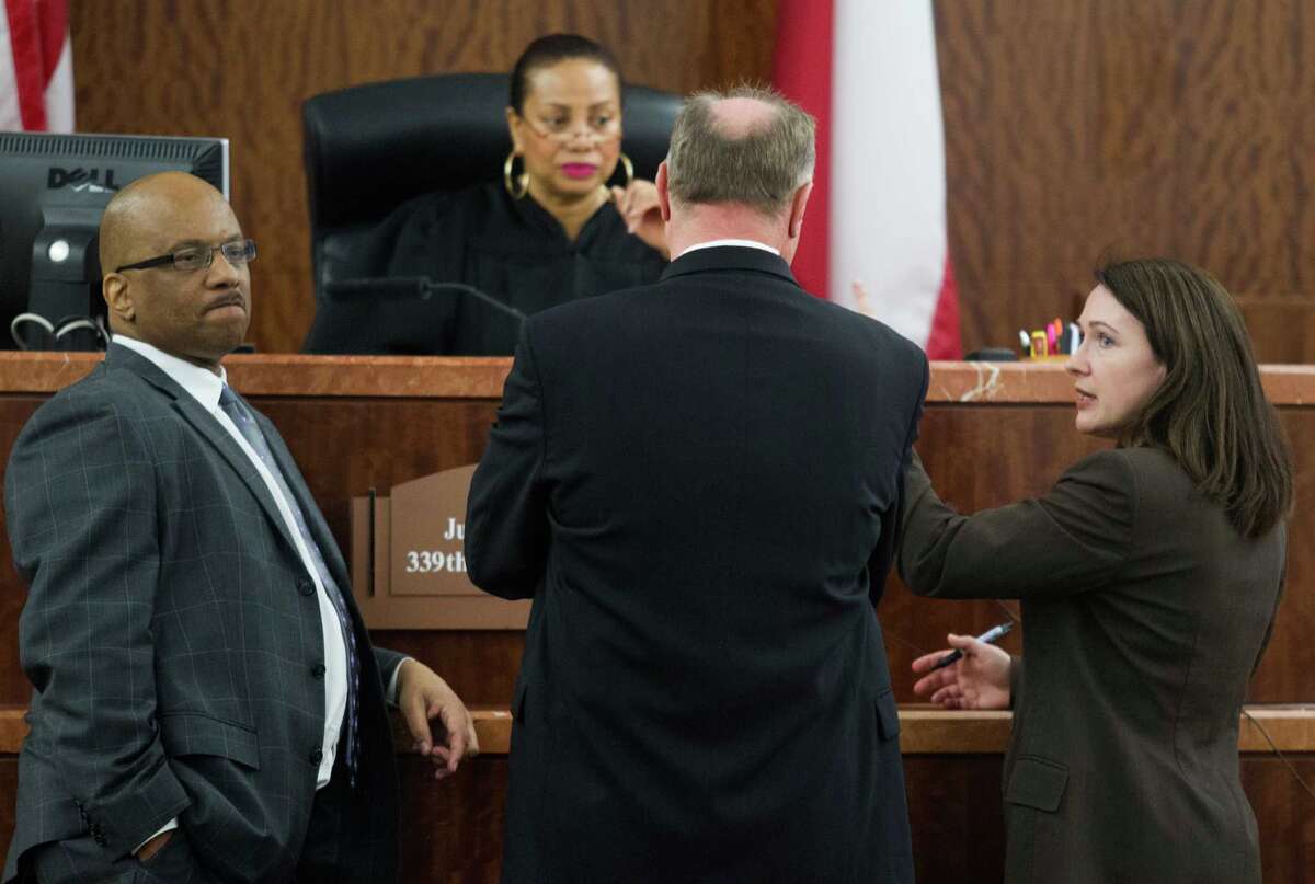 Trial begins for accused gunman in Pasadena killings