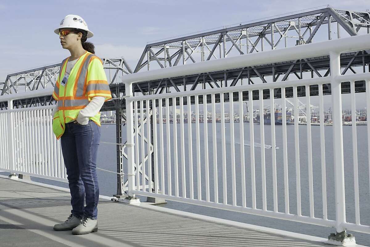 Bay Bridge's $9.4 million temporary bike path to be razed