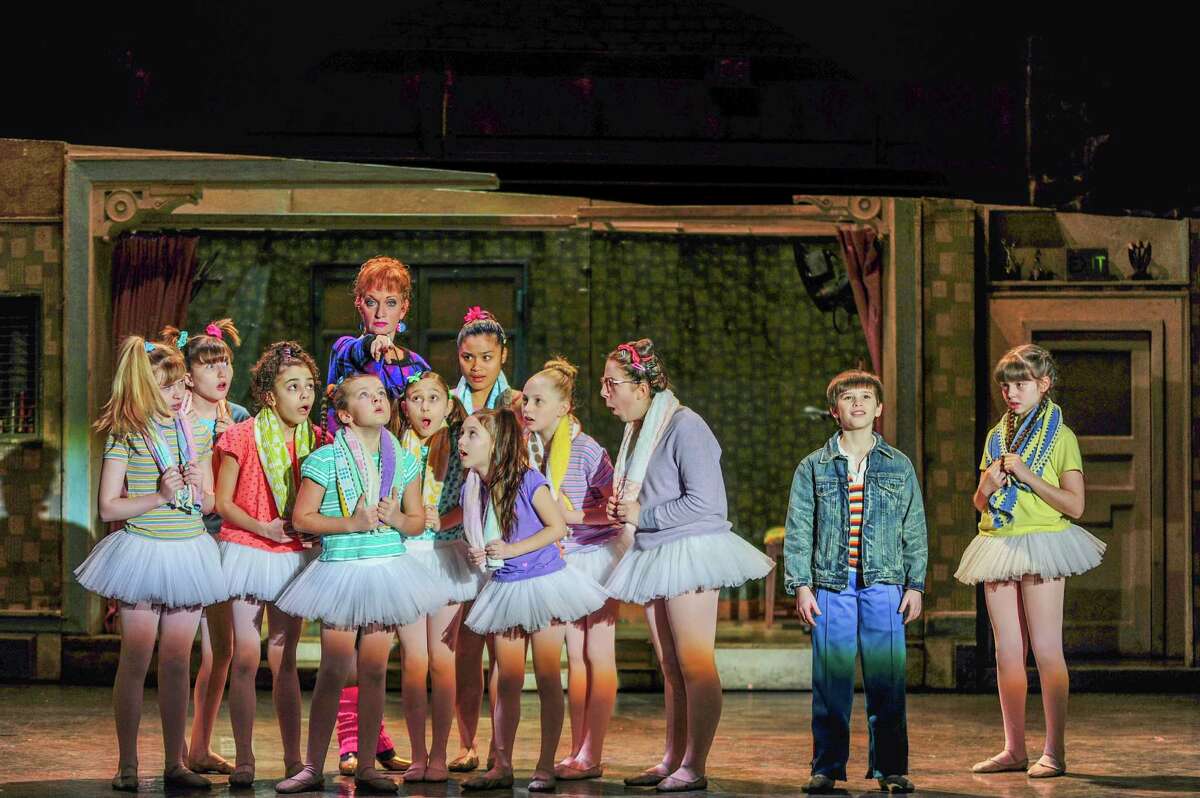 'Billy Elliot' dances his way to Proctors
