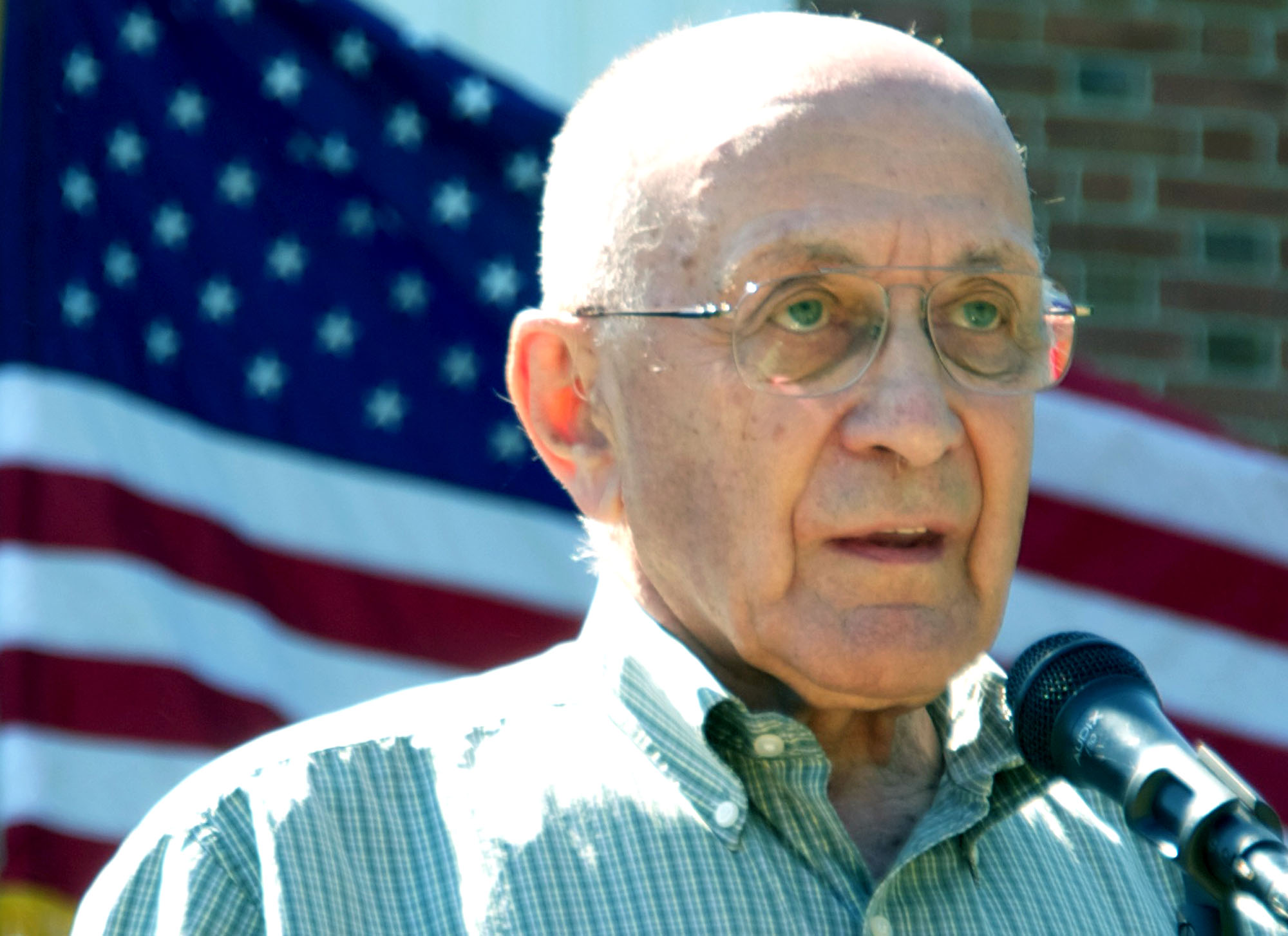 Shepaug Valley pays tribute on Memorial Day