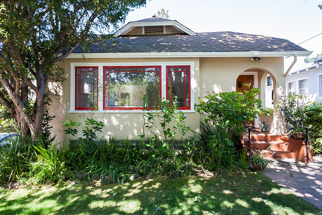 Berkeley home with detached cottage open Sunday