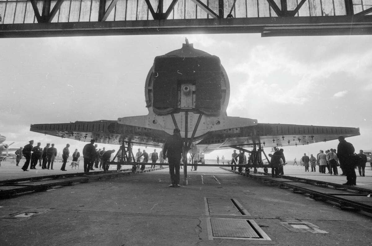 Photo: NASA picks Lockheed to bring back supersonic passenger flights ...