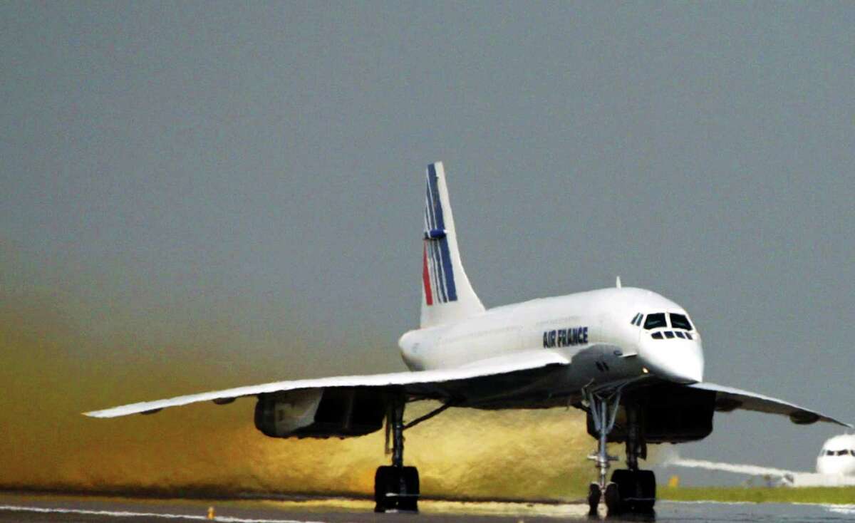 Photo: NASA picks Lockheed to bring back supersonic passenger flights ...