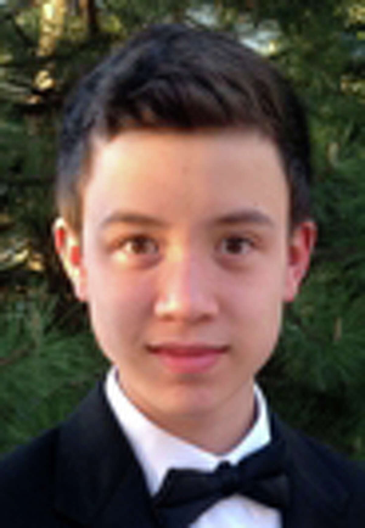 Student cellist wins program scholarship