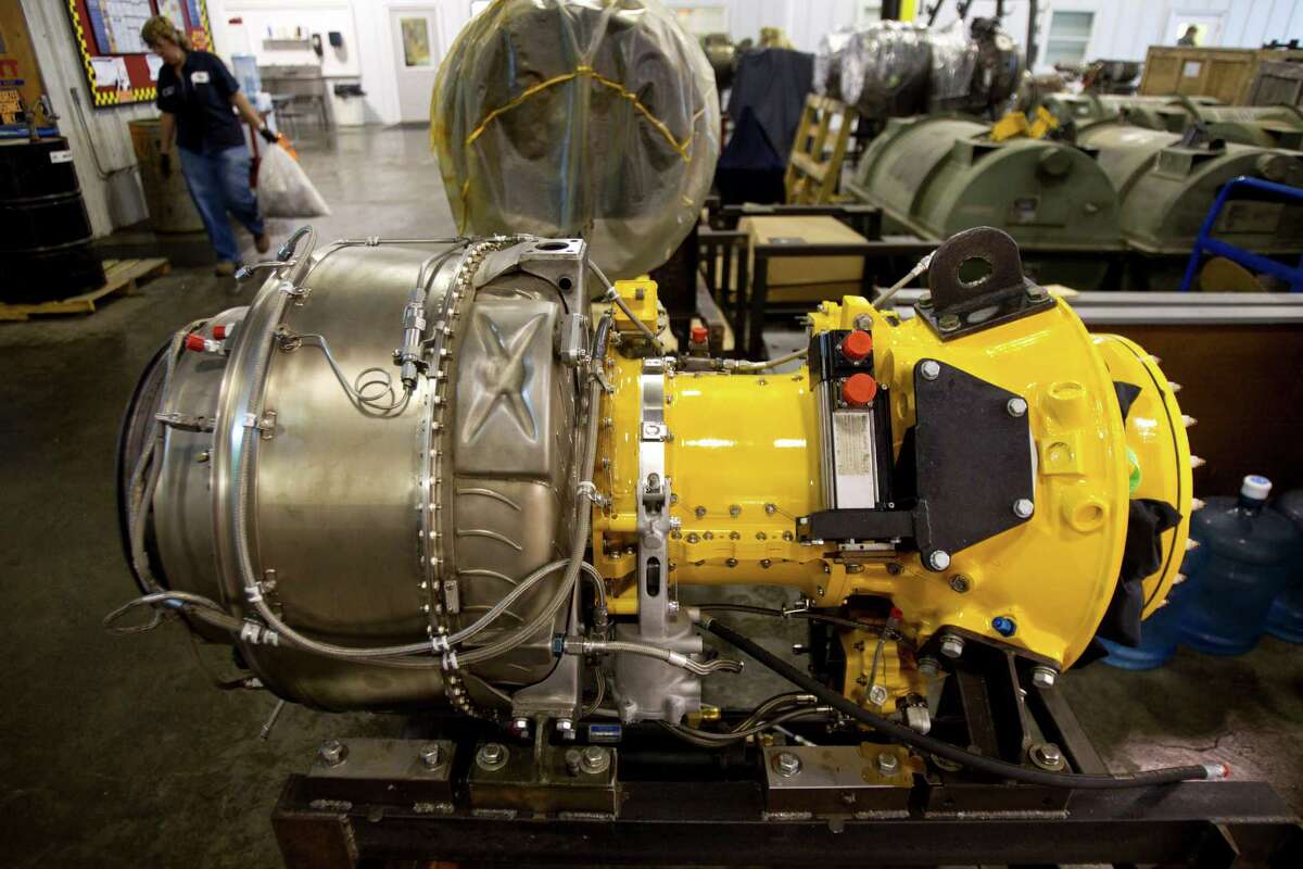 Redeployment: Battlefield engines take on oil field mission