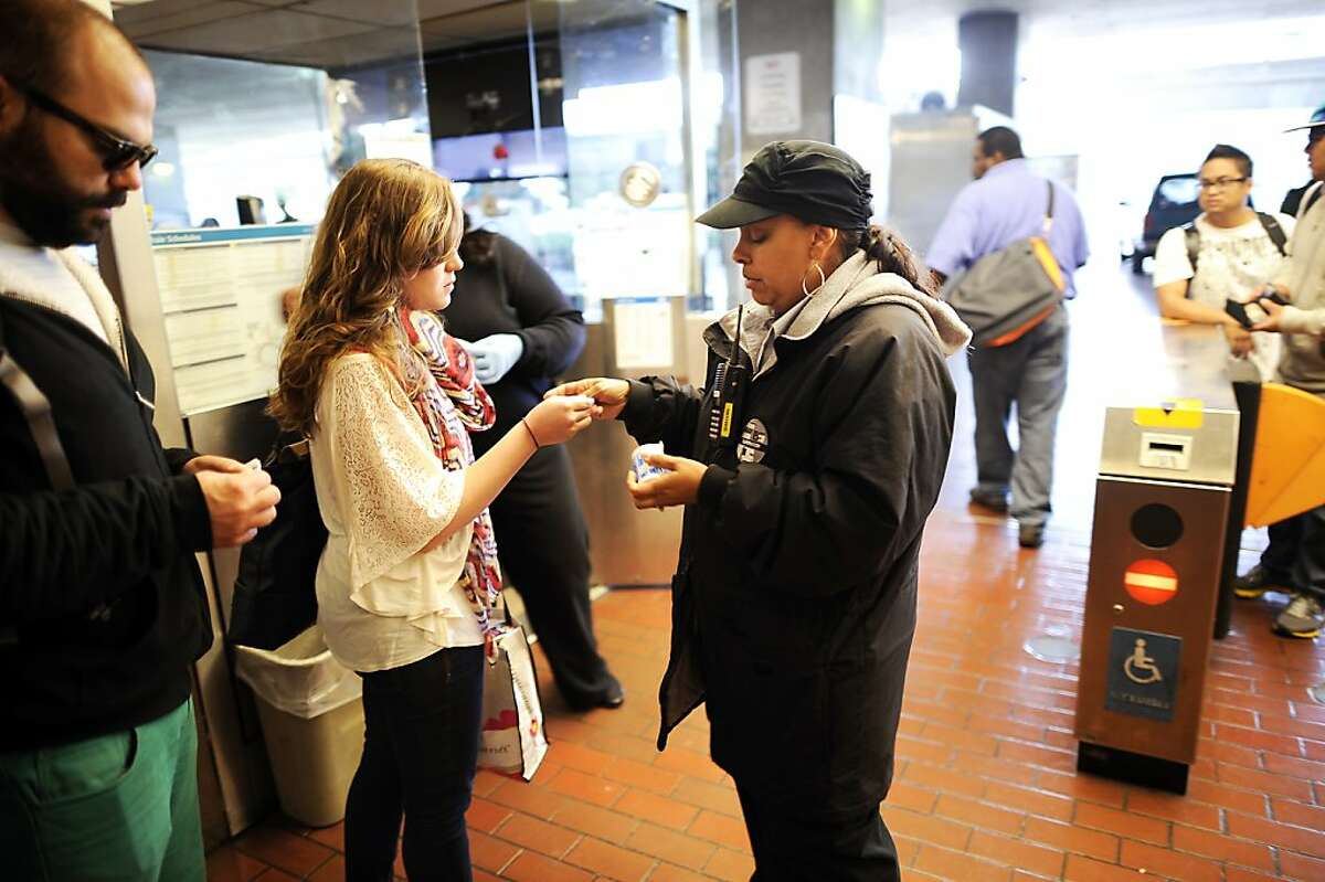 BART reopens Transbay Tube track