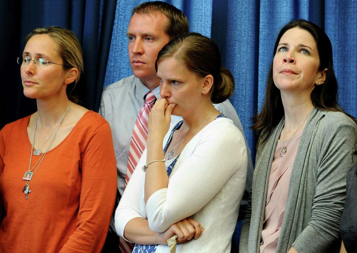 Sandy Hook families plead to keep crime photos private