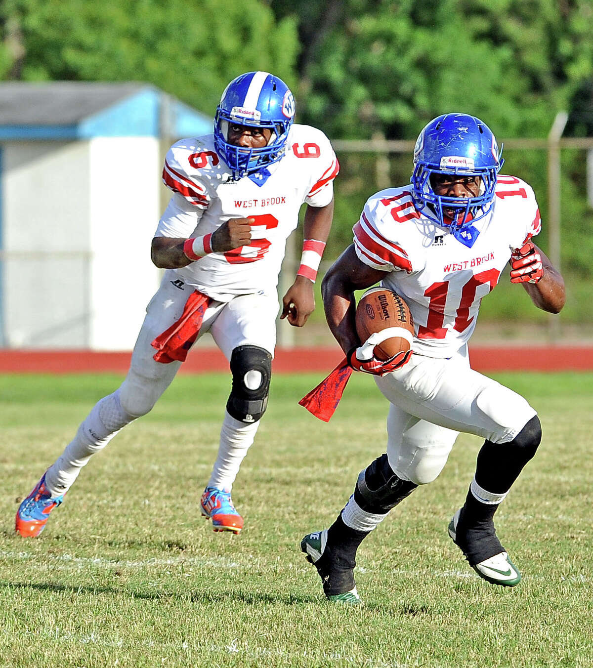 Coaches weigh in on UIL's decision to limit tackle during football practice