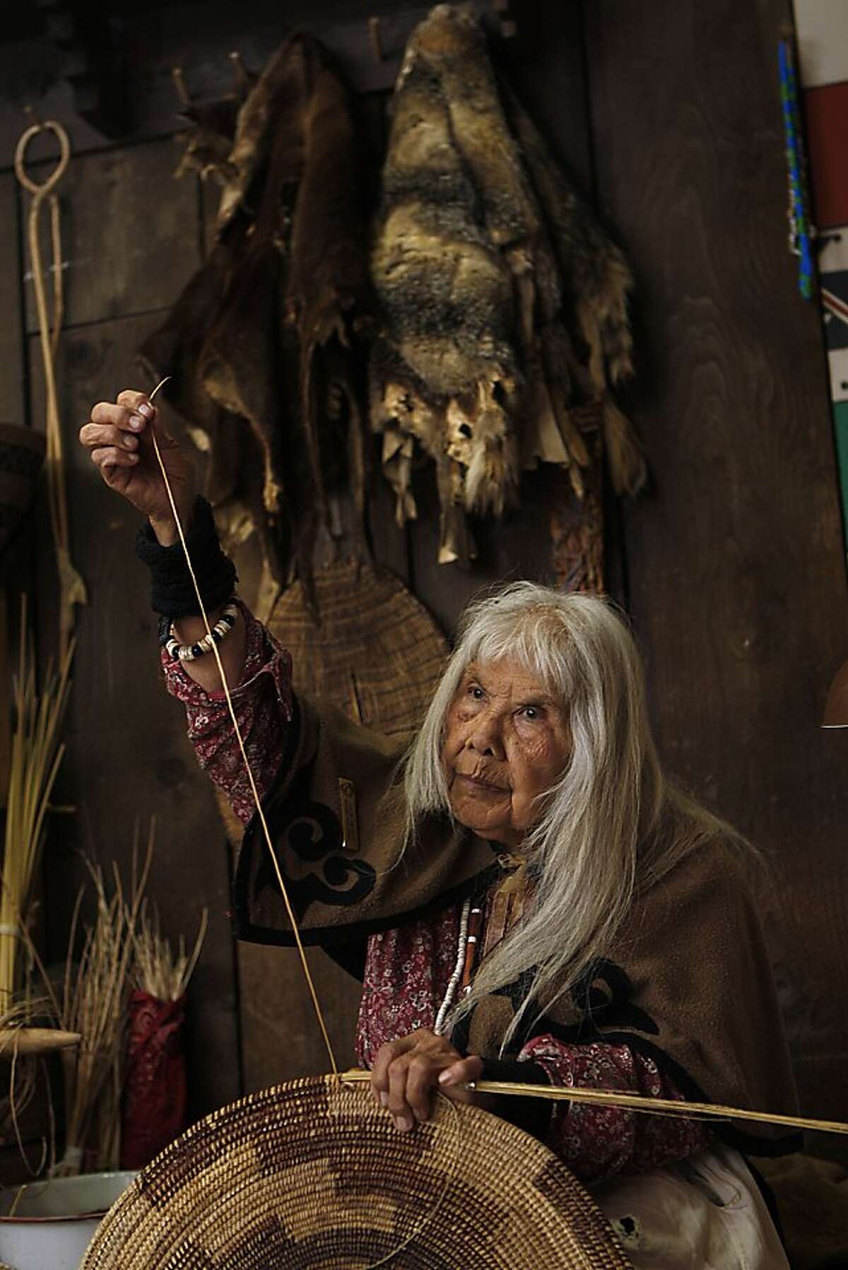 Indian weaving to be shown in Yosemite