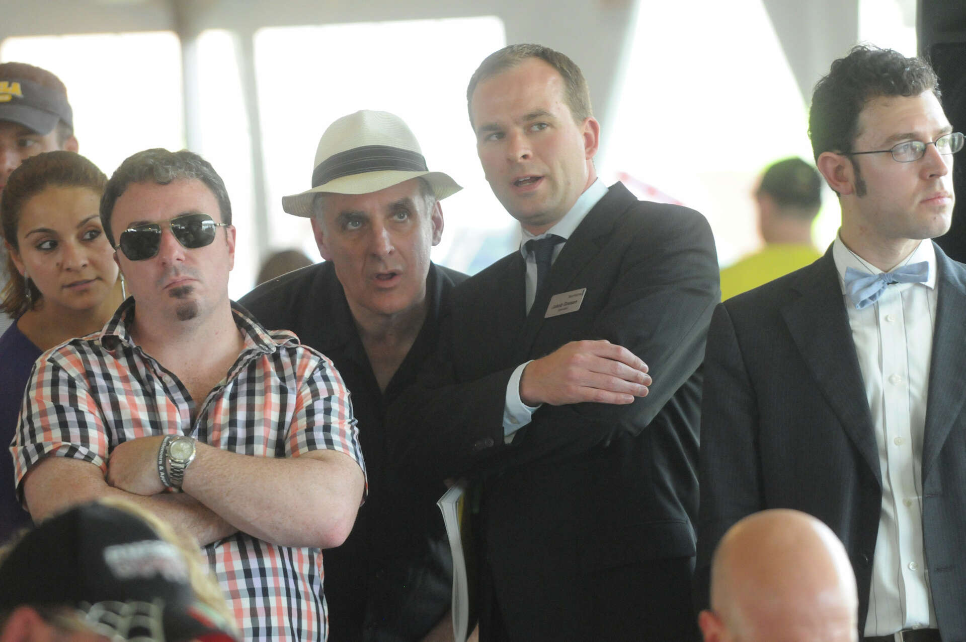 Auto auction, show hits with car crowd