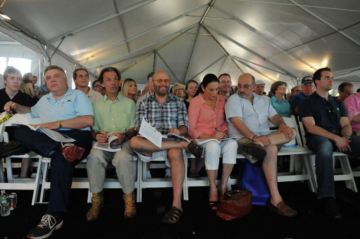 Auto auction, show hits with car crowd