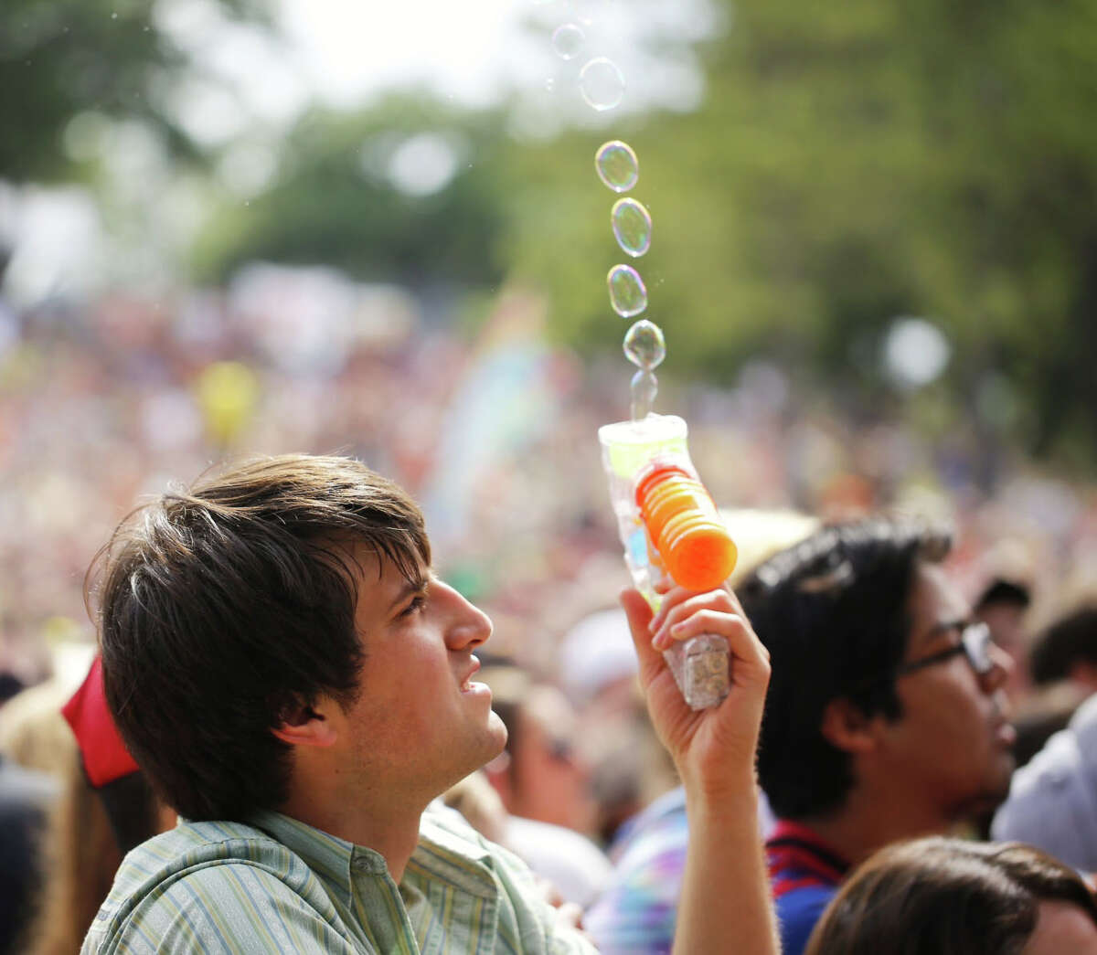 Houston rocks despite rain