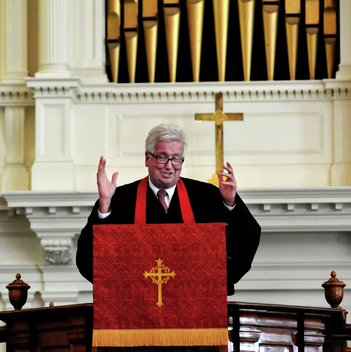 City's oldest congregation gets new pastor