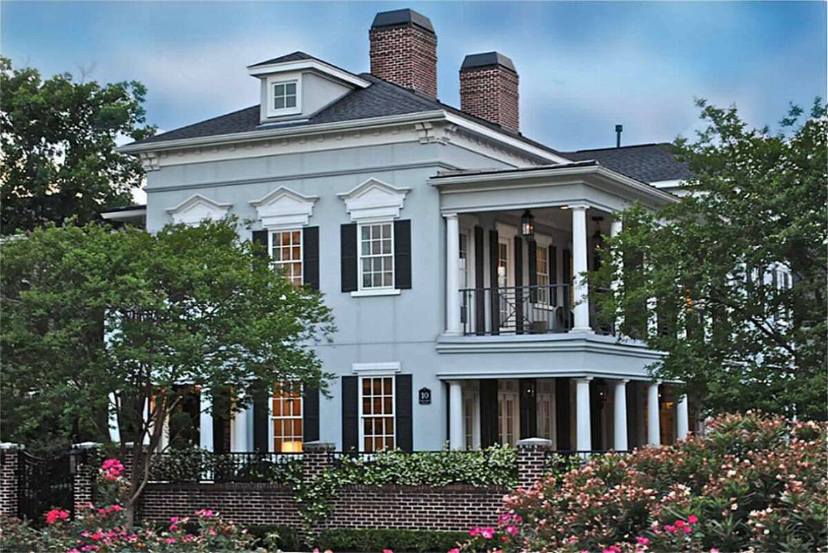 Suburban home offers stunning style