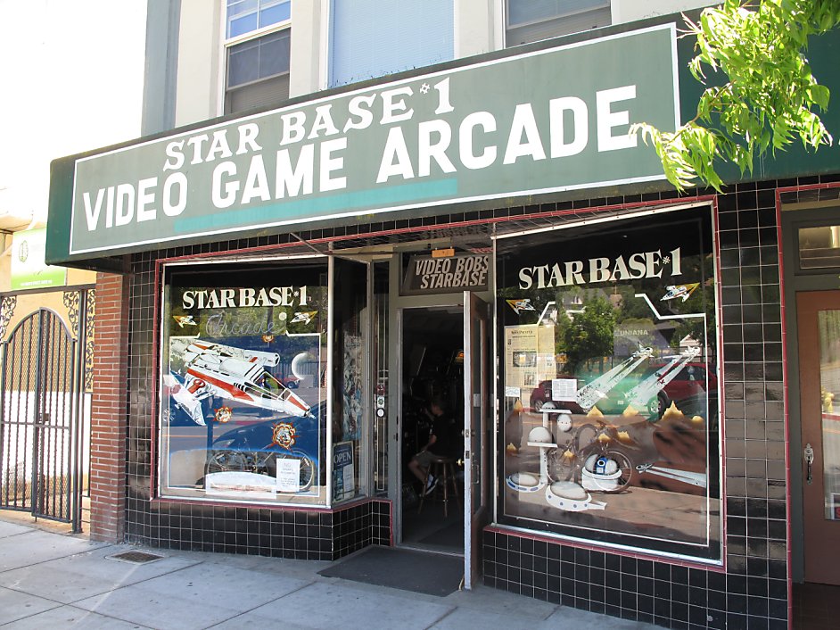 Starbase Arcade is gloriously authentic