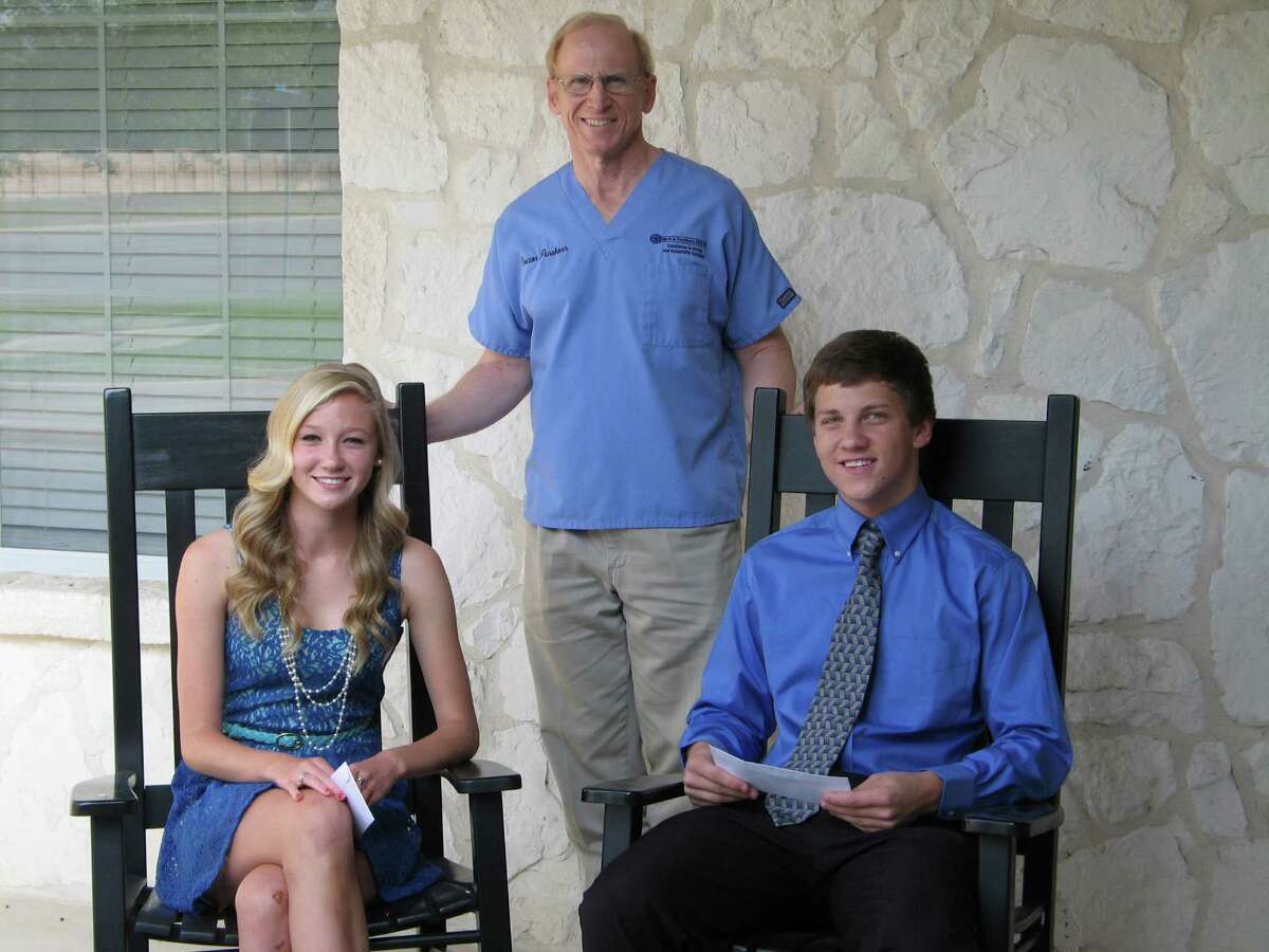 Helgren and Goodall named Penshorn scholars