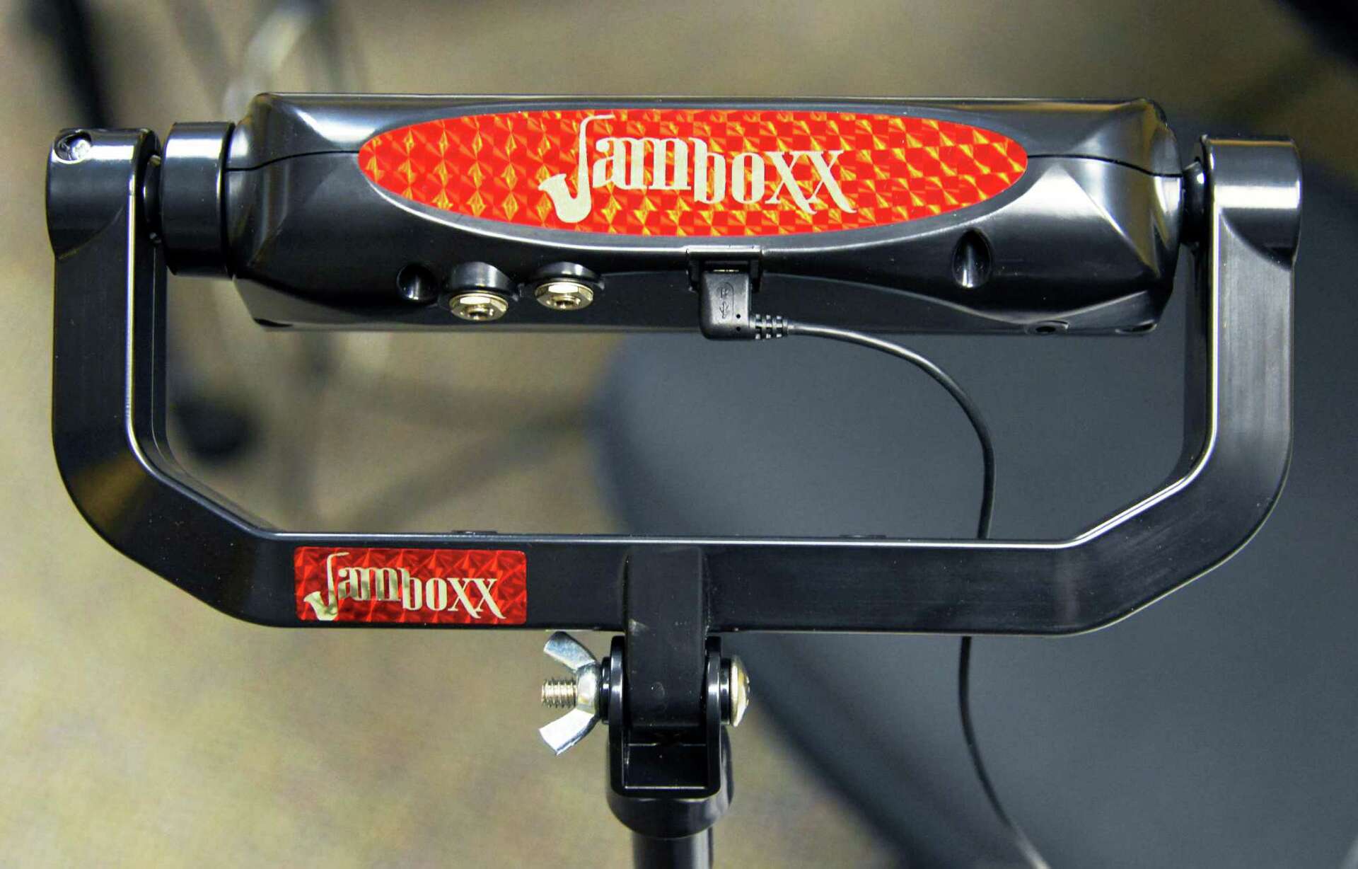 A device to aid creative expression