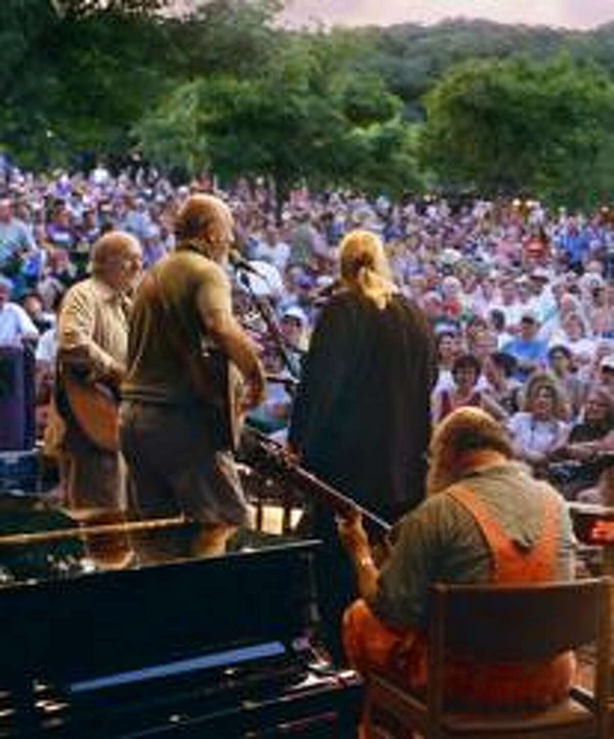 Rod Kennedy, founder of the Kerrville Folk Festival, dies