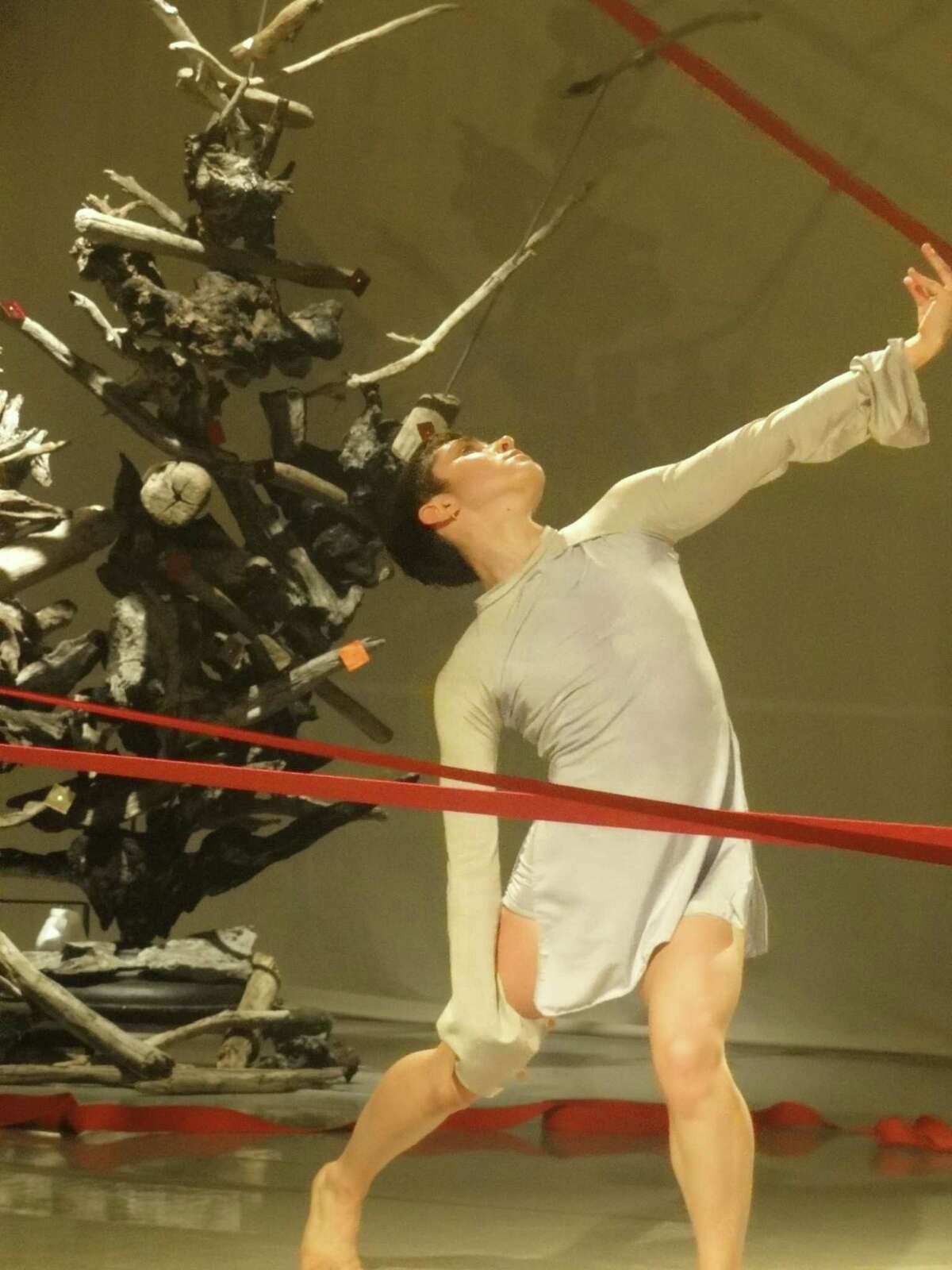 Skidmore professor launches new dance company