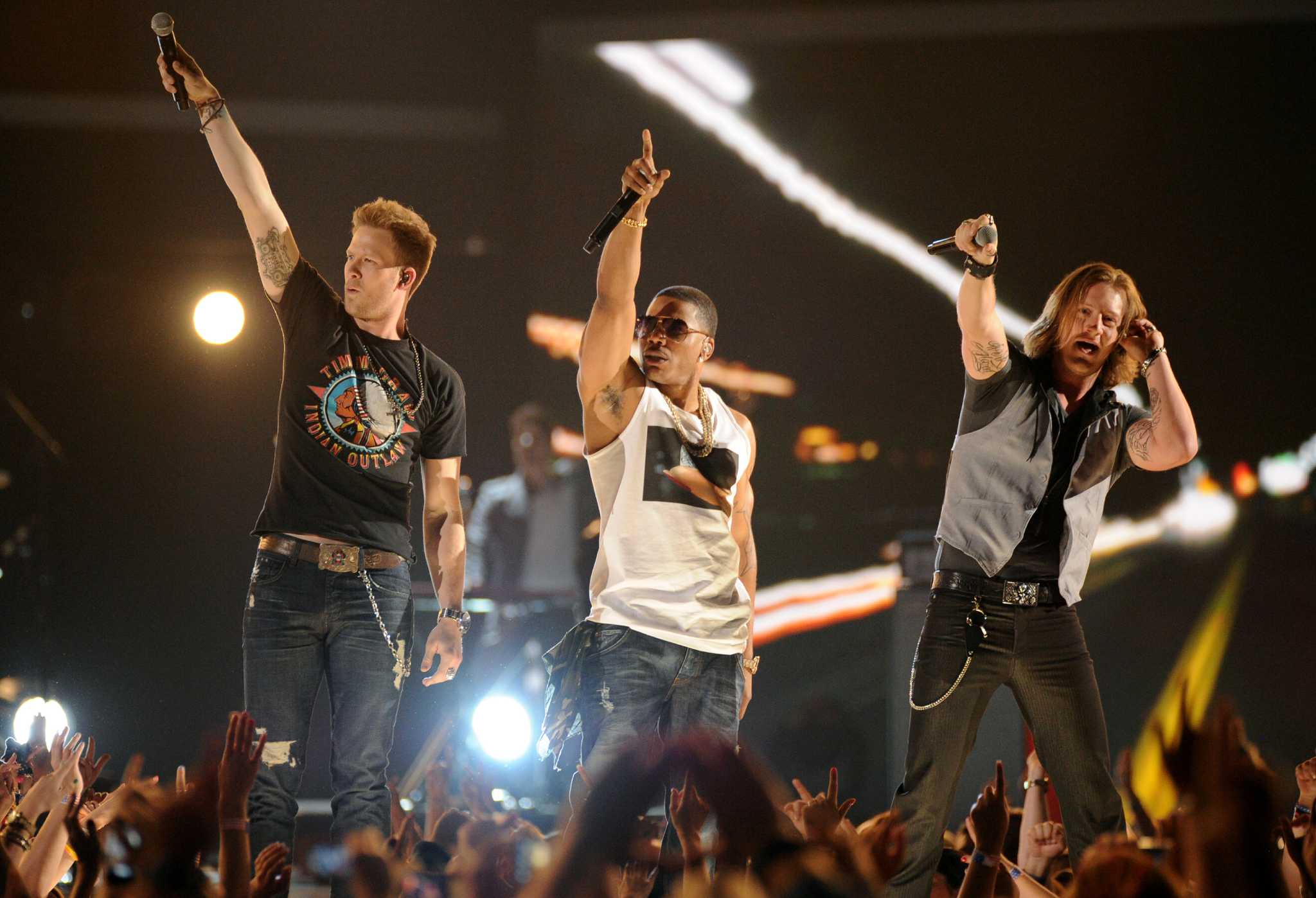 Expect the unexpected at CMT Music Awards