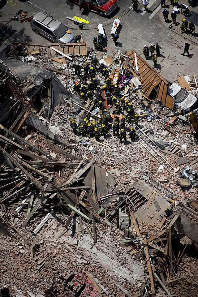 6 dead in Philadelphia building collapse
