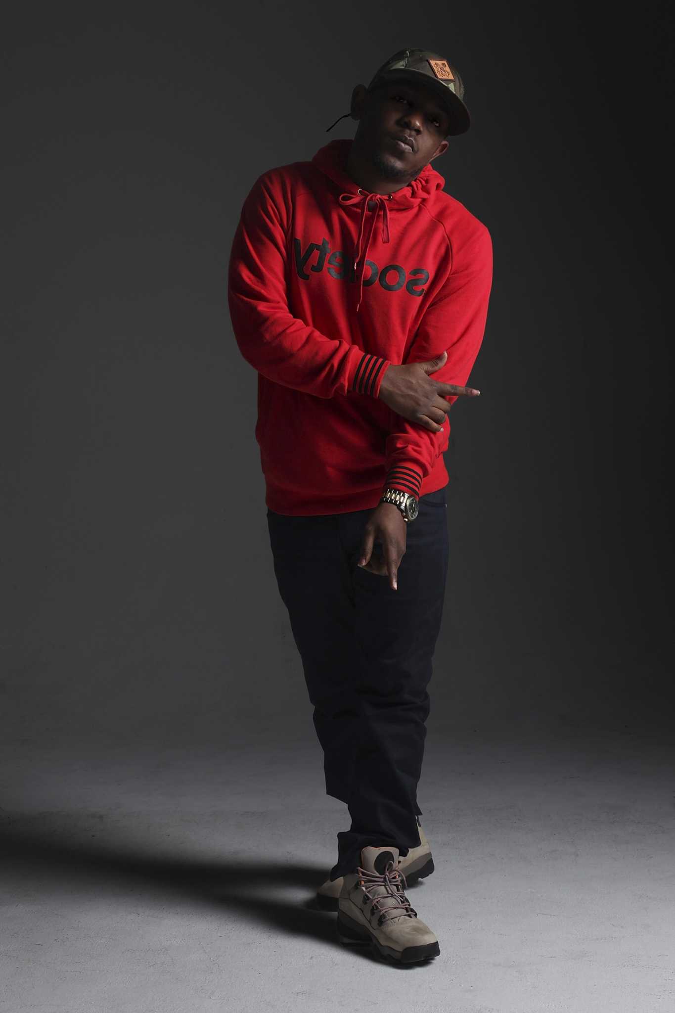 Lamar riding a big wave