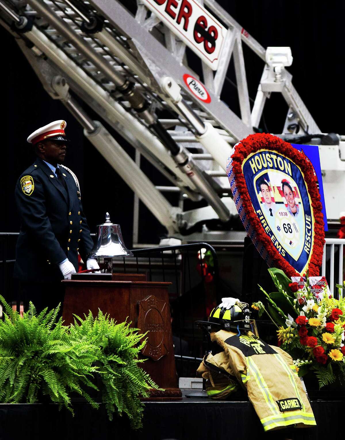 Houston salutes sacrifice of four heroes