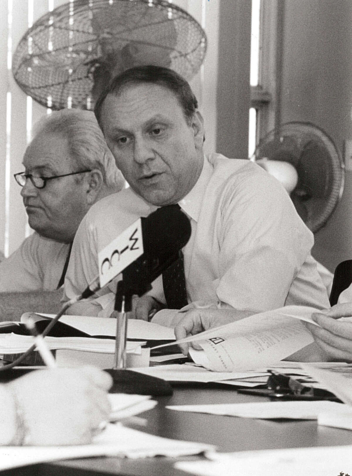 Fired Sikorsky Airport chief elects to retire