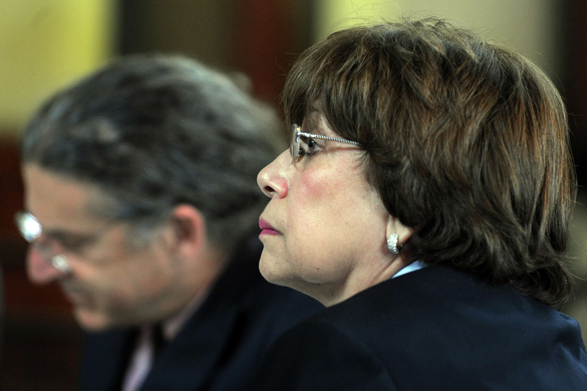 Critics dispute Vallas qualifications