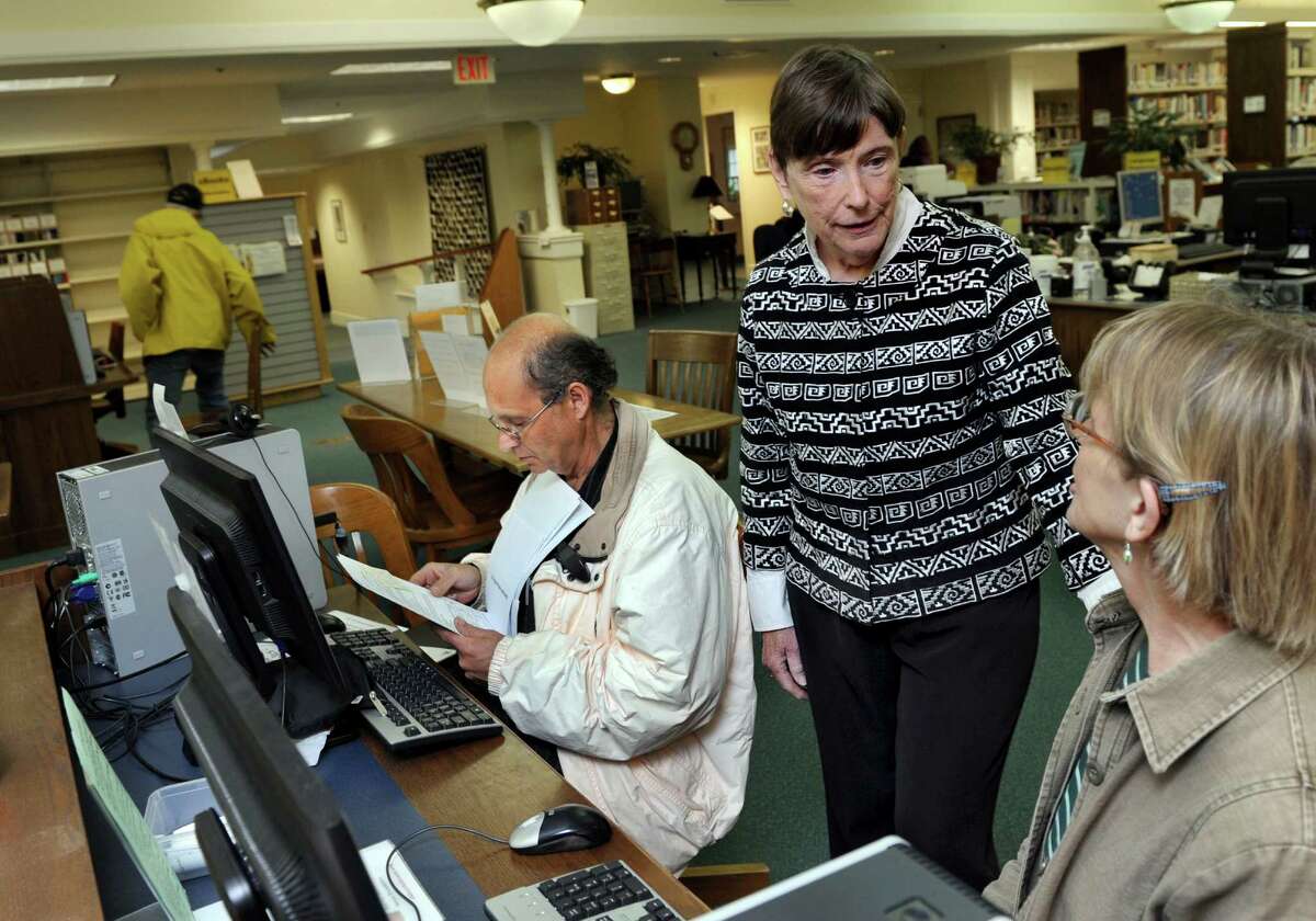 After 32 years at library, she's ready to book