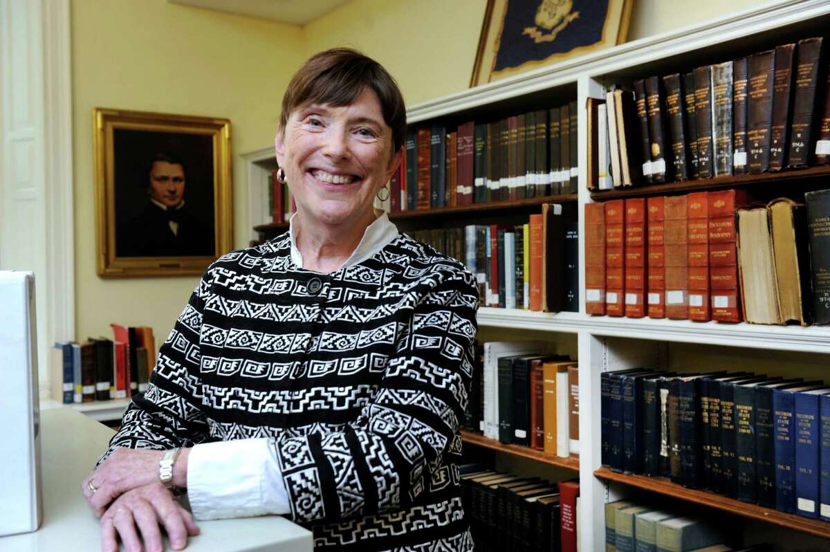 After 32 years at library, she's ready to book