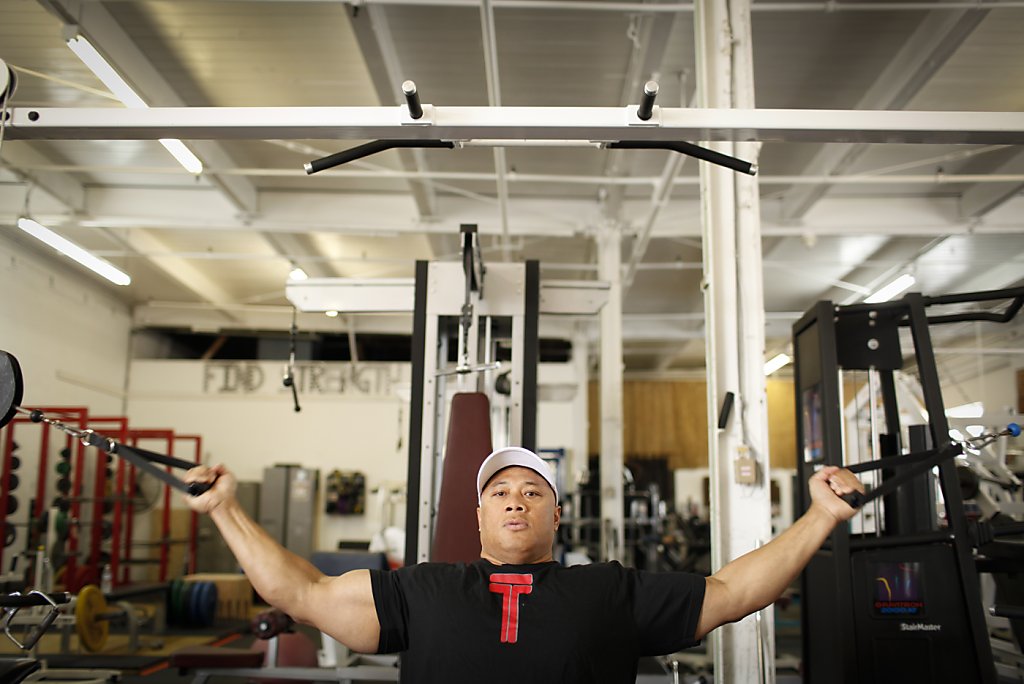 Simi Tufunga: Building a career in America