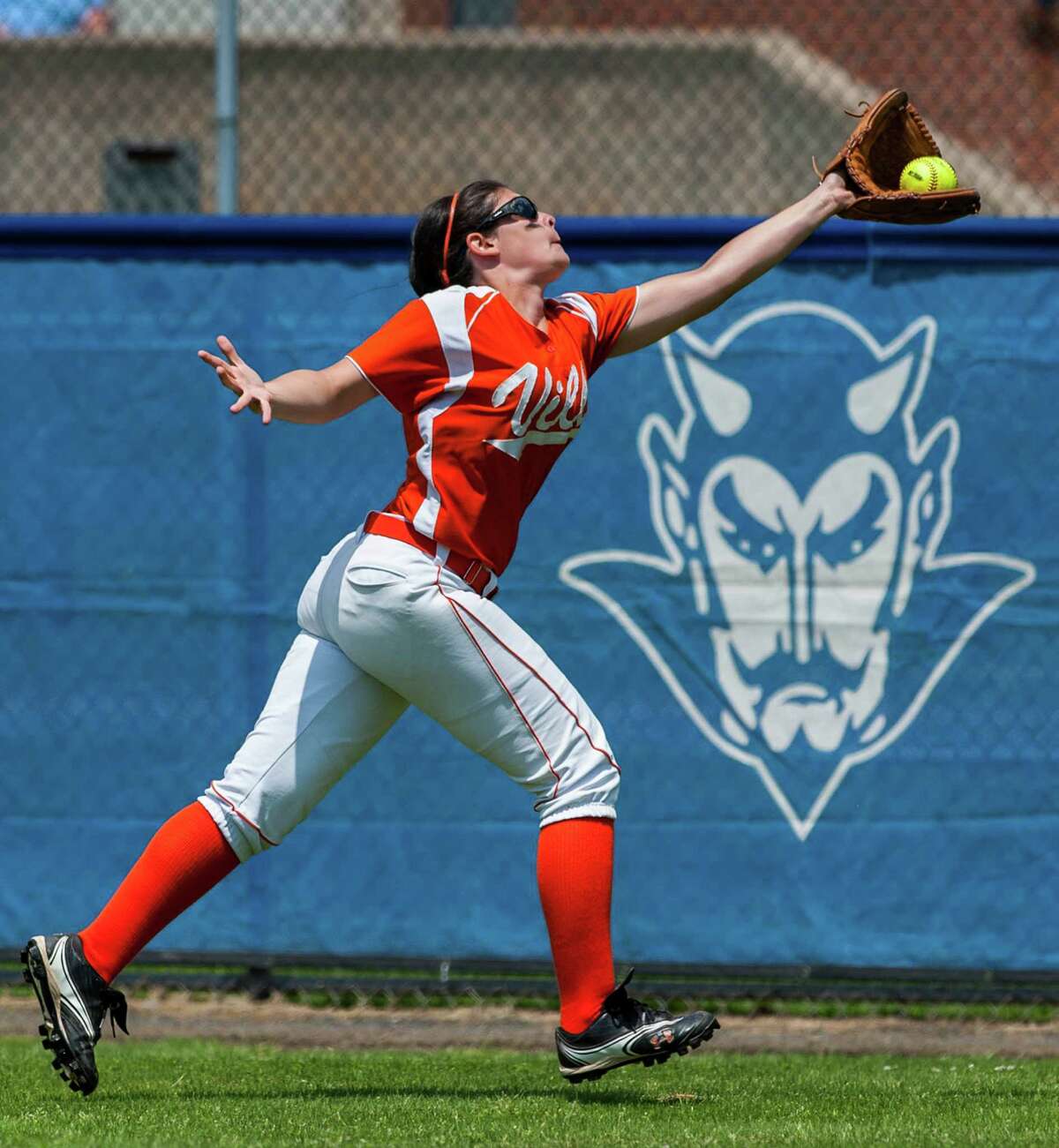 Wentz doubles home Oxford's first softball championship Wentz doubles home Oxford's first softball championship