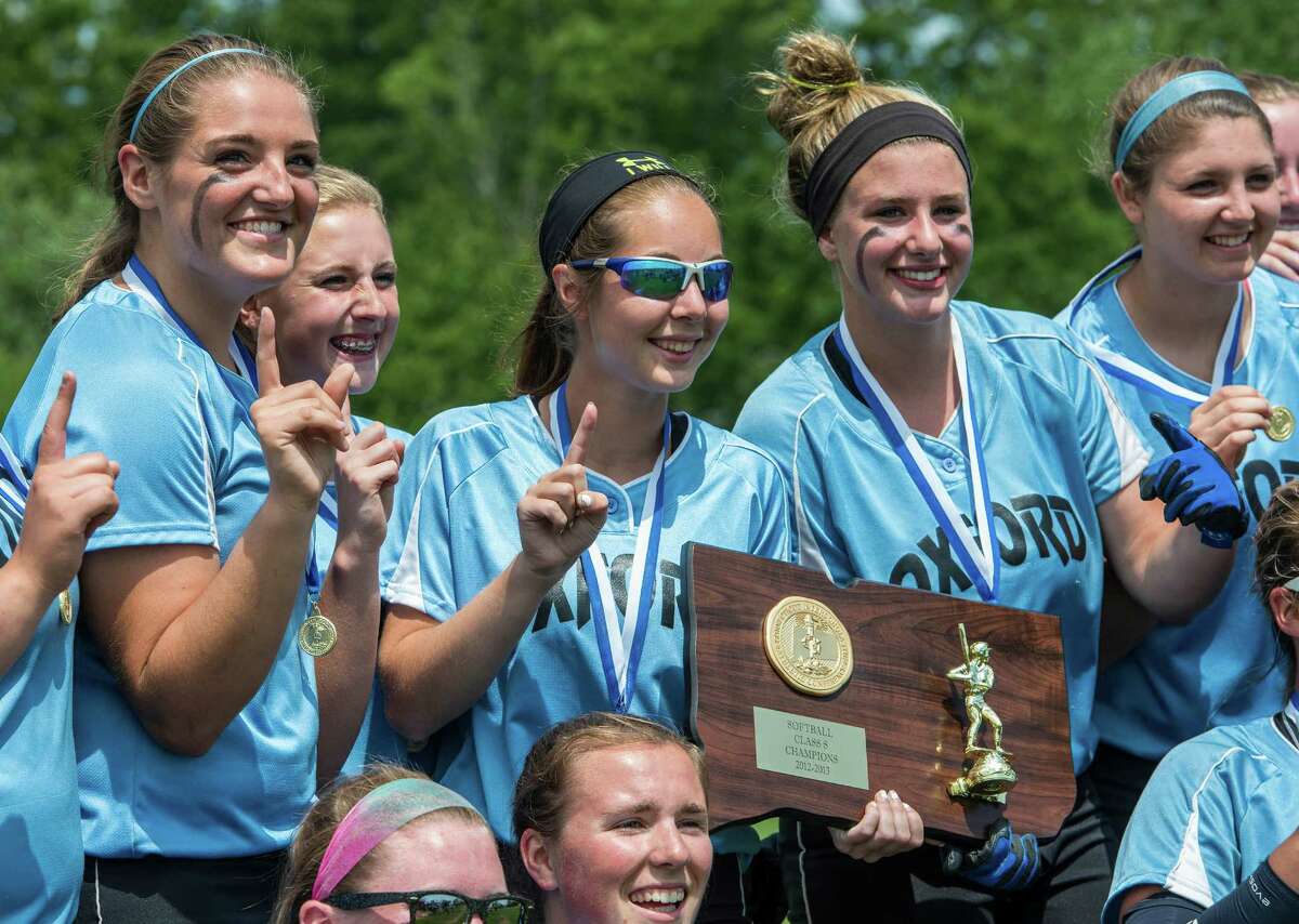 Wentz doubles home Oxford's first softball championship Wentz doubles home Oxford's first softball championship