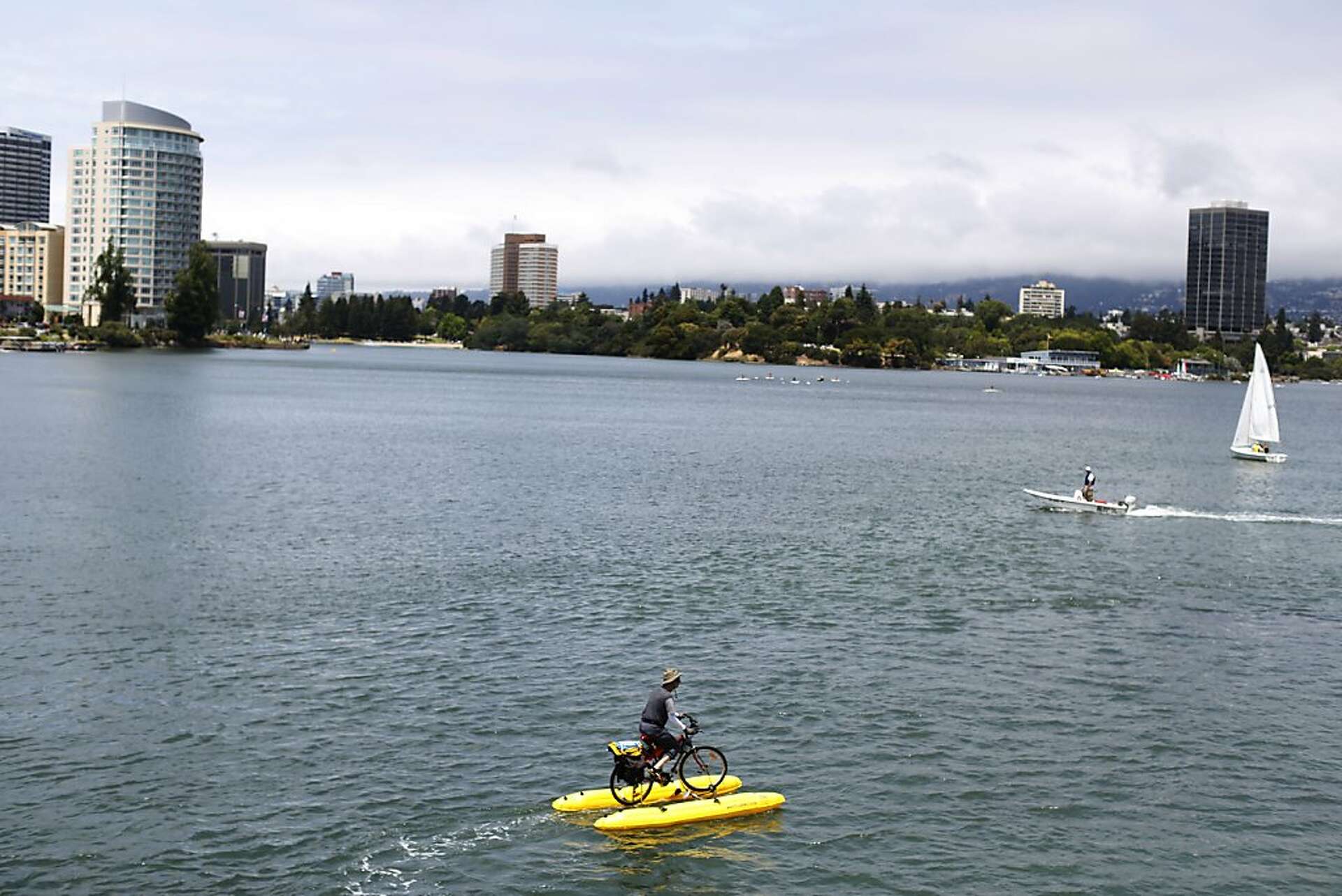 Oakland celebrates Lake Merritt revival