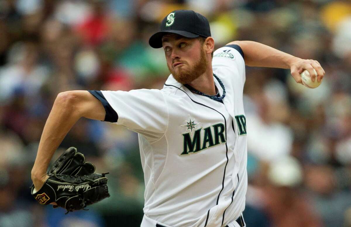 Mariners reliever Charlie Furbush to have surgery on rotator cuff