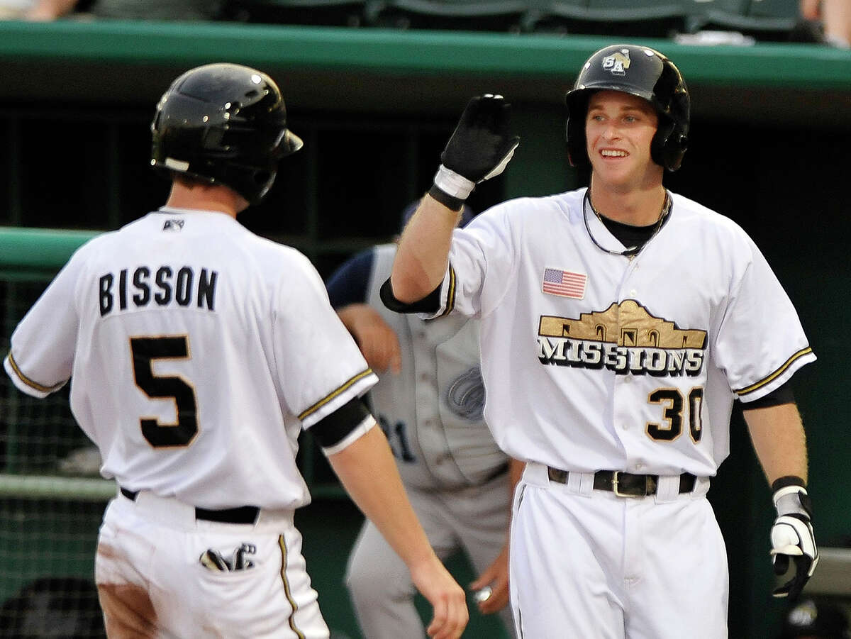 Williams, Kirby-Jones key four-run rally in fifth