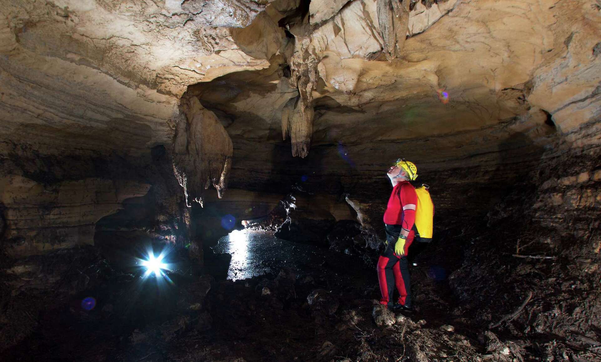 A trip into the Edwards Aquifer